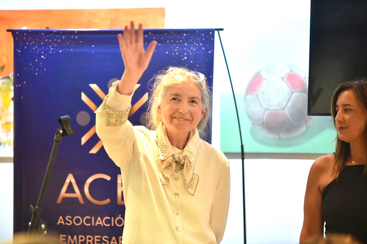 Nuevo reconocimiento para la científica Norma Sánchez – Fuerte Barragán